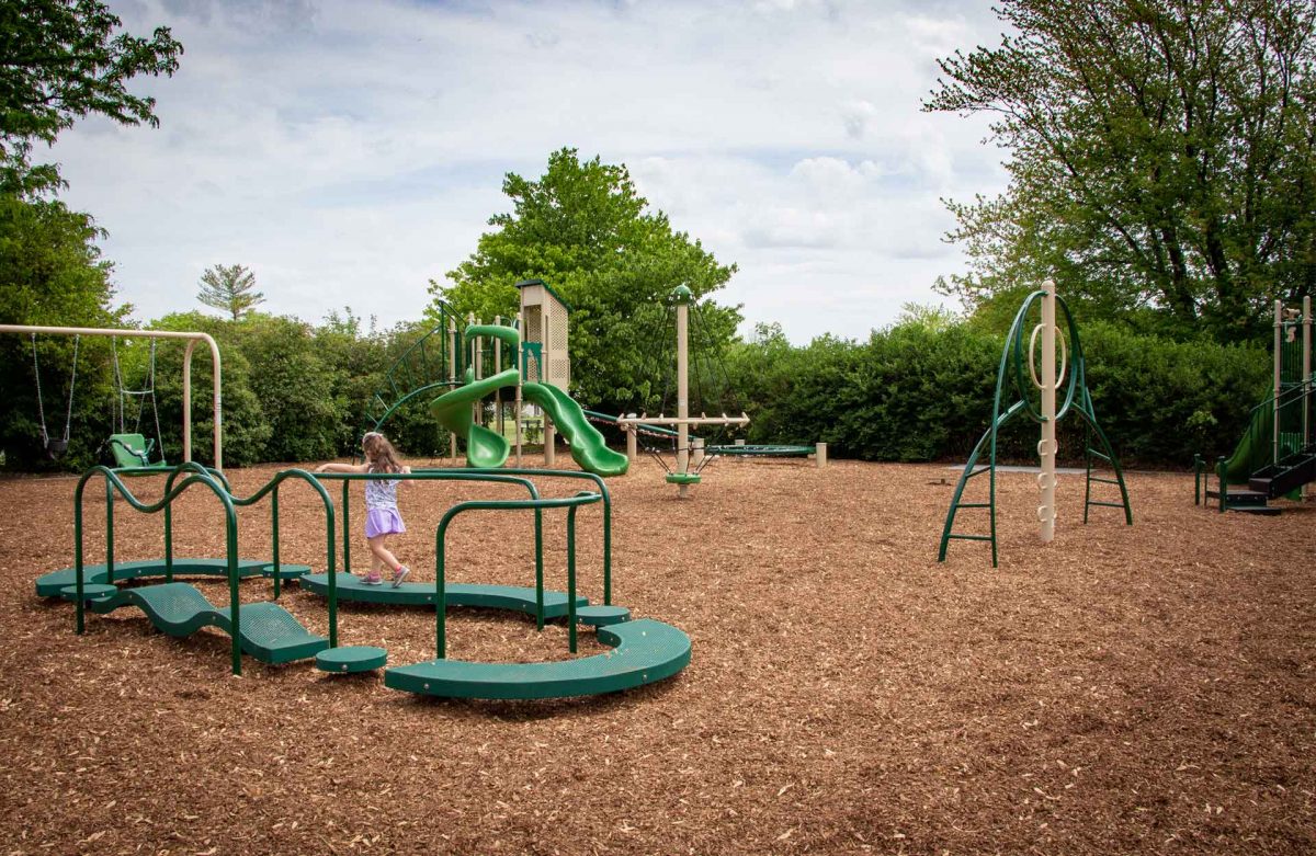 Ivanhoe Park — Bolingbrook Park District